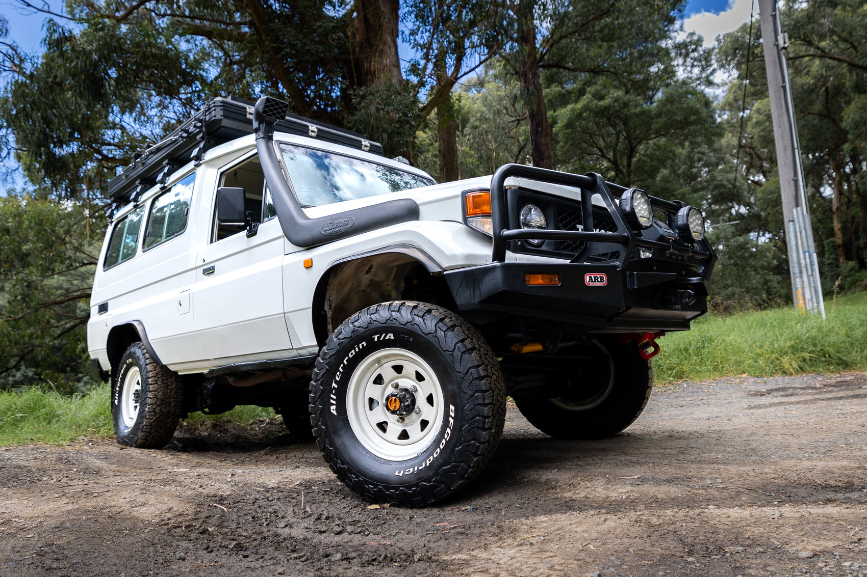 FOR SALE | 1999 Toyota Land Cruiser HZJ78 (4x4) - Troop Carrier "Troop