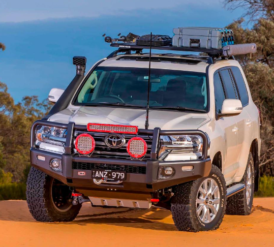 ARB 4x4 | Deluxe Front Bumper Bull Bar For Toyota Land Cruiser 200 Ser ...
